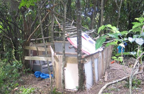 shack – Friends of Tawa Bush Reserves